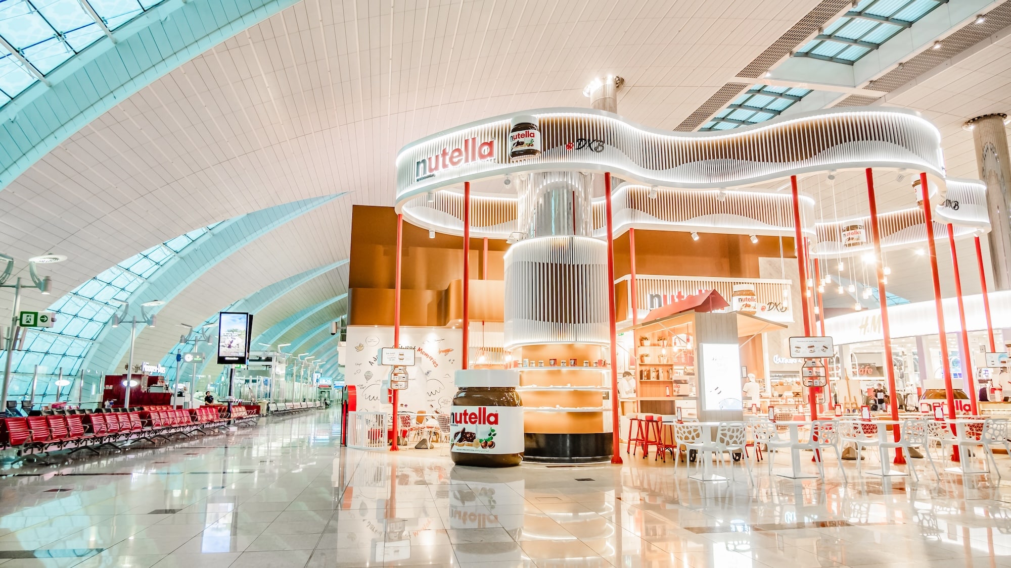 Nutella: World’s First Airport Café